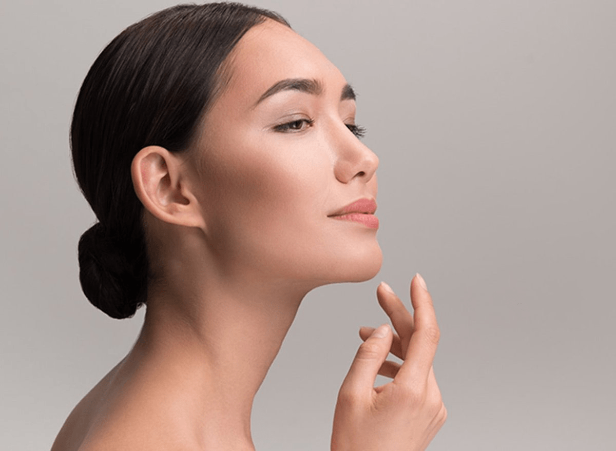 How to get a feminine jawline? - Feminization Center