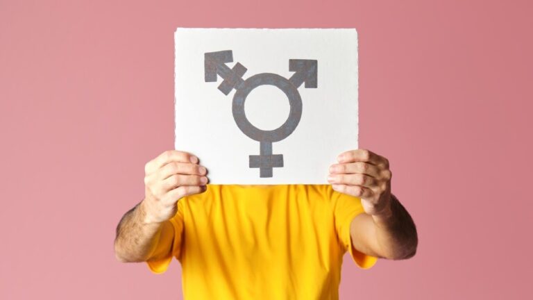 Reduce the Effect of Gender Dysphoria in 4 Steps: A More Exciting Life ...